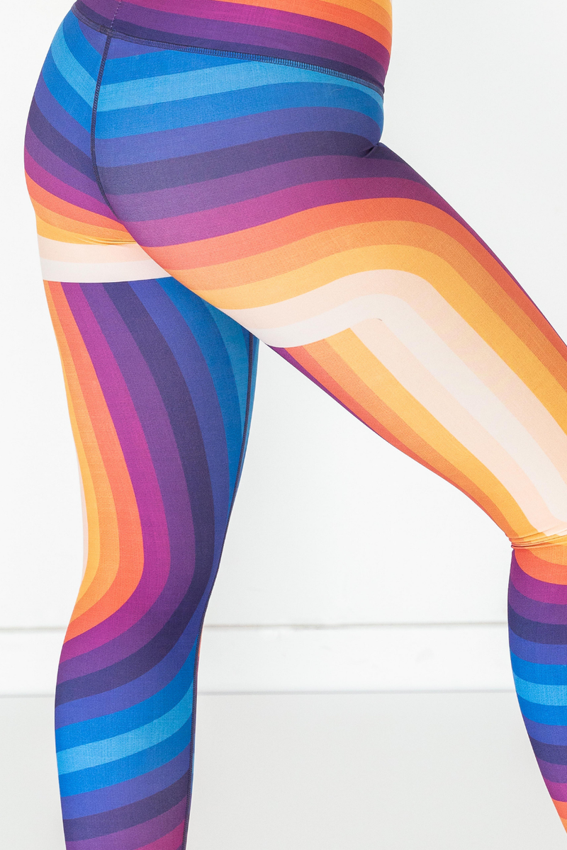 Sol Legging | Retro Glow – Resoluna